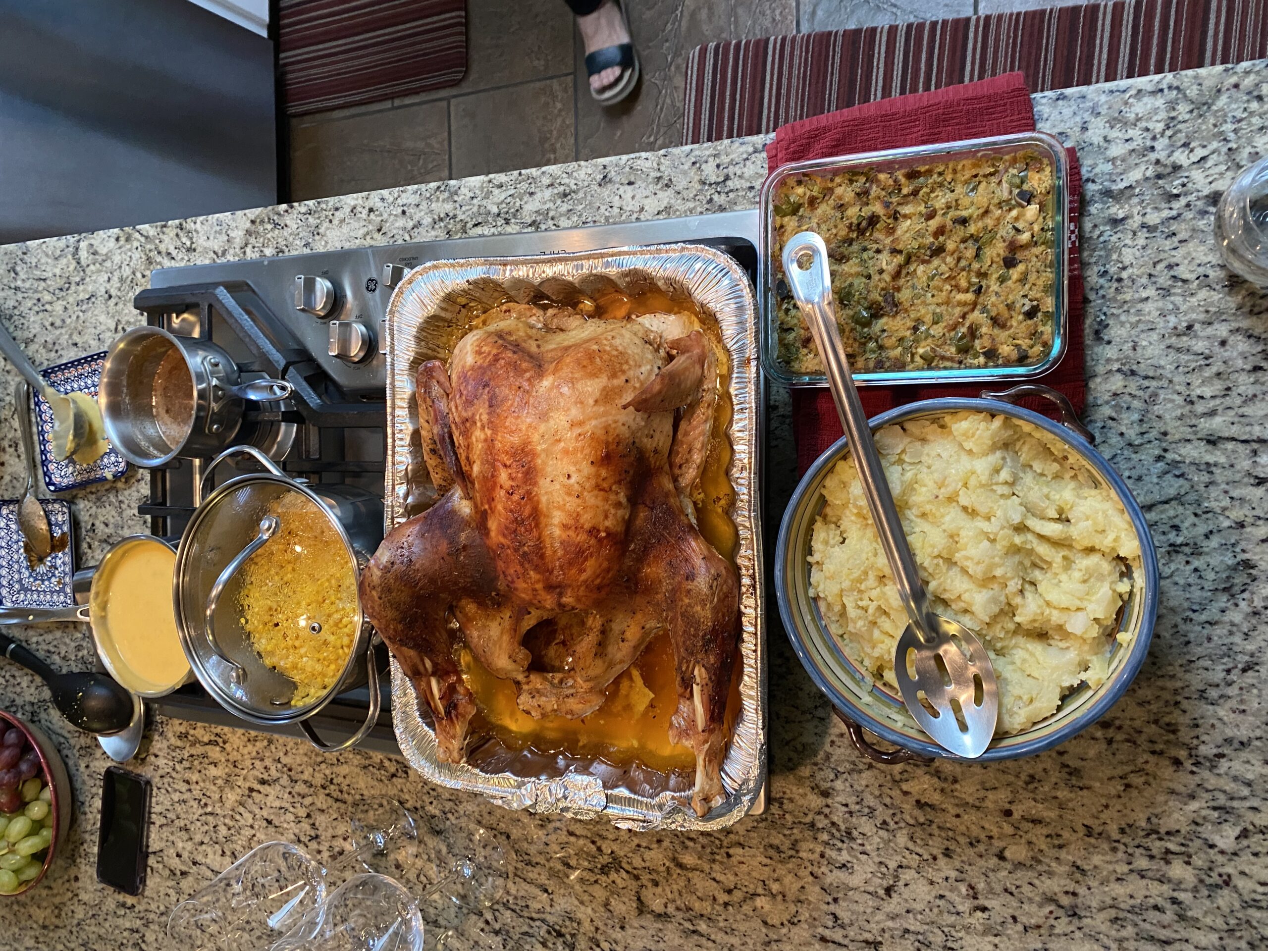 LATIN AMERICAN STUDENTS CELEBRATE THANKSGIVING